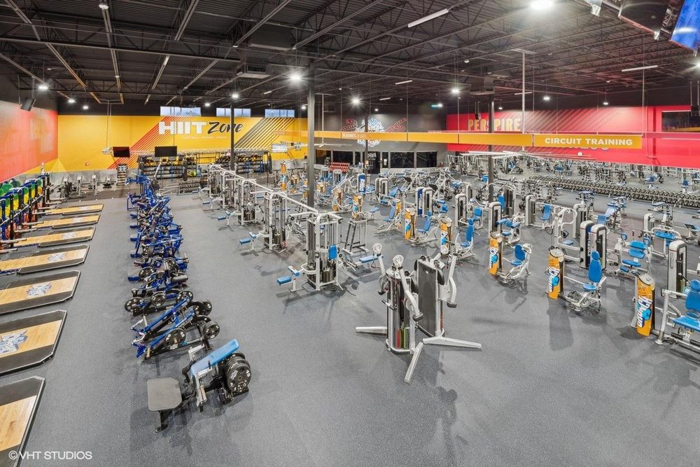 CRUNCH FITNESS - WICKHAM - Updated September 2025 - 23 Photos & 28 ...