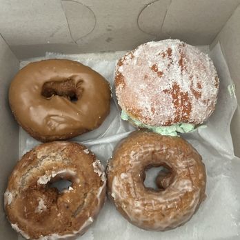 DONUT RUN - Updated May 2025 - 394 Photos & 248 Reviews - 6904 4th St ...