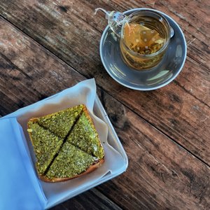 MACADOODLES - Updated April 2025 - 11 Reviews - 3080 N Kentwood Ave ...