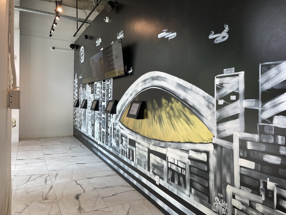 HARBOURFRONT CANNABIS - 10 Photos - 10 Yonge Street, Toronto, Ontario ...