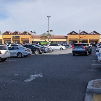 OUTLETS AT BARSTOW - Updated January 2025 - 226 Photos & 107 Reviews ...
