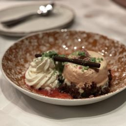 CLYDE’S OF GEORGETOWN - Updated January 2026 - 1612 Photos & 1633 ...