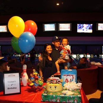 CONCOURSE BOWLING CENTER - Updated 2024 - 306 Photos & 543 Reviews ...