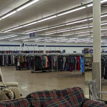 GOODWILL - Updated November 2025 - 38 Photos & 54 Reviews - 6104 Alma ...