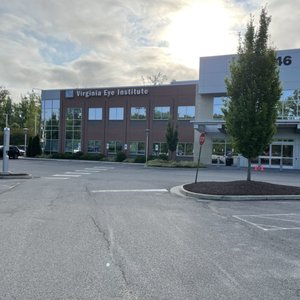 RICHMOND EYE ASSOCIATES - Updated December 2025 - 14 Reviews - 10800 ...