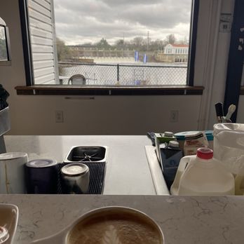BELLA GOOSE COFFEE - CAFE ON THE RIVER - Updated September 2024 - 392 ...