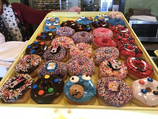 DONNA’S DONUTS - 16 Photos & 42 Reviews - Donuts - 5801 Golden Triangle ...