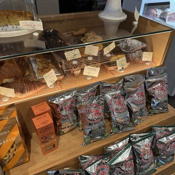 SPITFIRE CHEESE AND SUNDRY - Updated January 2026 - 33 Photos & 32 ...