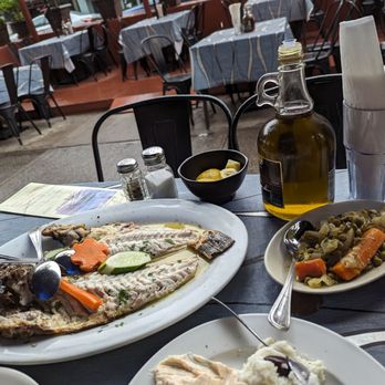 STAMATIS RESTAURANT - Updated December 2025 - 647 Photos & 565 Reviews ...