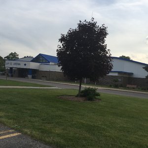 HAZEL PARK ICE ARENA - Updated June 2024 - 1555 E Woodward Heights Blvd ...