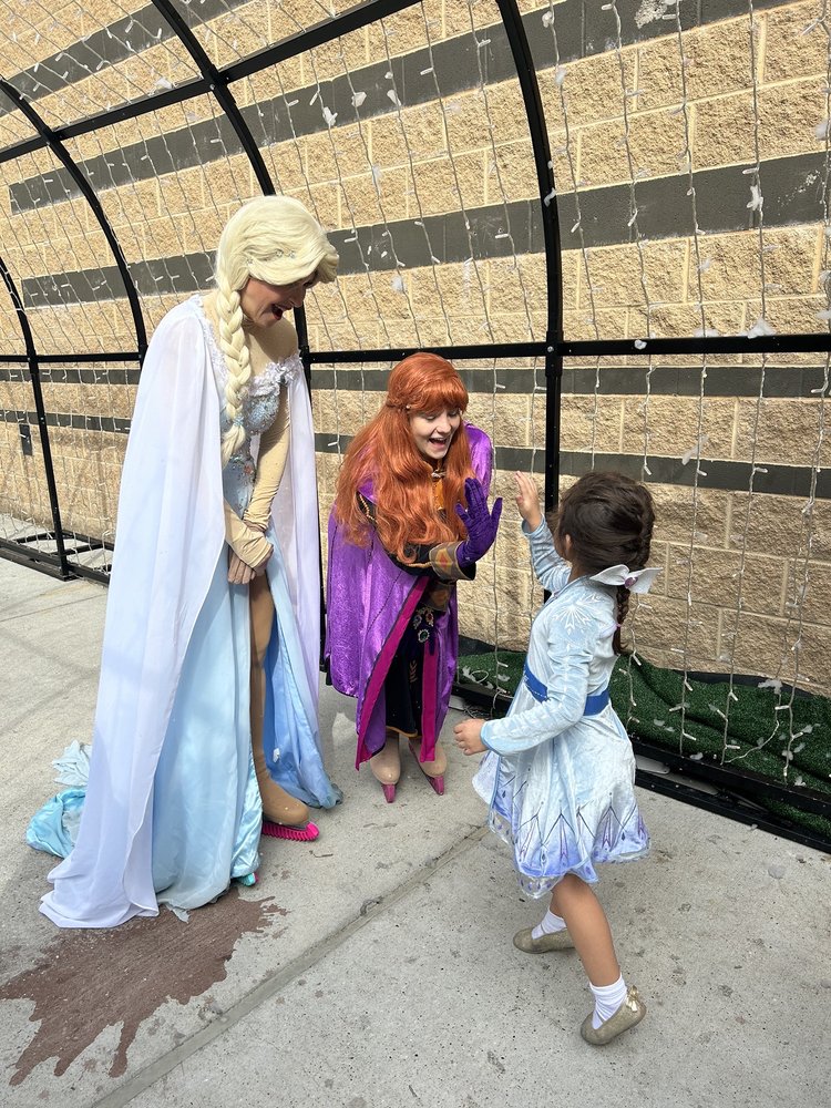 THE ICE RINK - Updated November 2024 - 24 Photos & 31 Reviews - 2005 ...