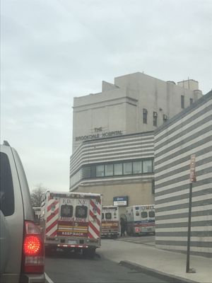 BROOKDALE HOSPITAL MEDICAL CENTER - Updated October 2025 - 22 Photos ...