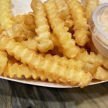 SHAKE SHACK PASADENA - Updated December 2024 - 453 Photos & 387 Reviews ...