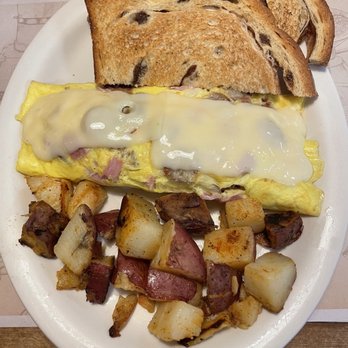 CHRISTOPHER’S RESTAURANT - Updated August 2024 - 79 Photos & 141 ...