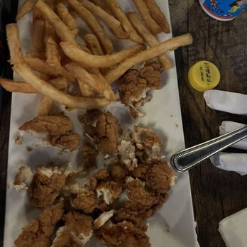 THE BENCH BAR & GRILL - Updated January 2026 - 282 Photos & 158 Reviews ...