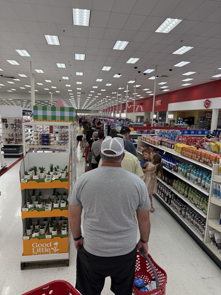 TARGET - Updated December 2025 - 43 Photos & 21 Reviews - 4001 N 132nd ...