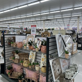 HOBBY LOBBY - Updated August 2024 - 476 Photos & 333 Reviews - 641 N ...