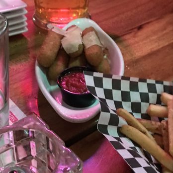 RORY’S OF EDMONDS BAR & GRILL - Updated December 2024 - 119 Photos ...