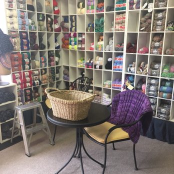 THE WOOL QUEEN - Updated January 2026 - 182 Simcoe Street S, Oshawa ...