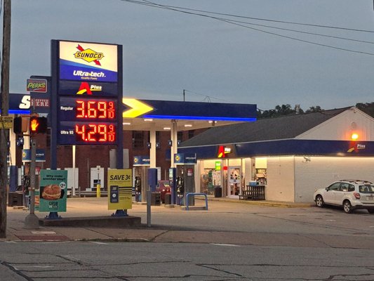 SUNOCO A PLUS - 10 E Greene St, Waynesburg, Pennsylvania - Gas Stations ...