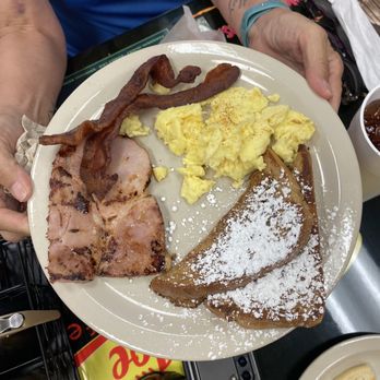 SIMPLE JOE CAFE - Updated June 2025 - 335 Photos & 363 Reviews - 3057 ...