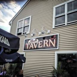 FRIENDLY RED’S TAVERN - Updated July 2025 - 63 Photos & 174 Reviews ...