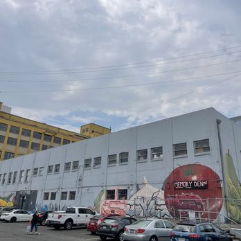 MEMORY DEN ANTIQUE MALL - Updated December 2025 - 271 Photos & 60 ...