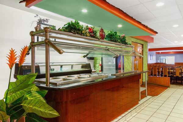 SUPER BUFFET - Updated January 2025 - 24 Photos & 30 Reviews - 206 ...