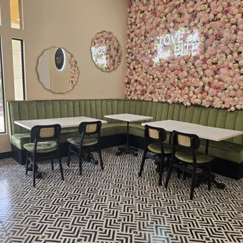 THE CREPE STOP - Updated April 2025 - 59 Photos & 34 Reviews - 1485 ...