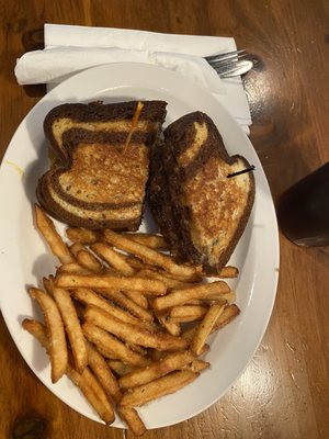 TRINITY ALPS GOLF BAR & RESTAURANT - Updated July 2025 - 70 Photos & 58 ...