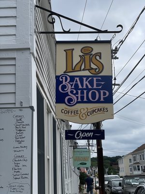 LIS BAKE SHOP - Updated July 2025 - 84 Photos & 141 Reviews - 15 Holmes ...