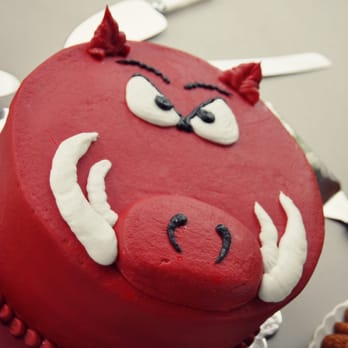 THE CAKE SHOP - Updated December 2025 - 218 W Stephenson Ave, Harrison ...