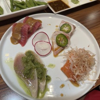 HASHIGO SUSHI - Updated January 2026 - 3468 Photos & 936 Reviews ...
