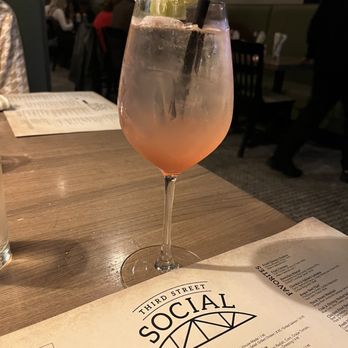 THIRD STREET SOCIAL - SOUTH PLAZA - Updated April 2025 - 262 Photos ...