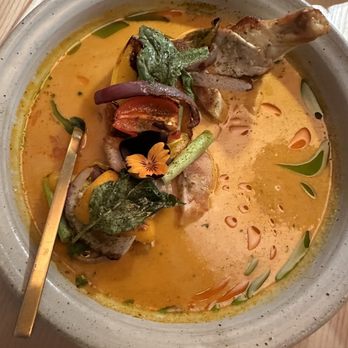 KHÂLUNA - Updated June 2024 - 1166 Photos & 332 Reviews - 4000 Lyndale ...