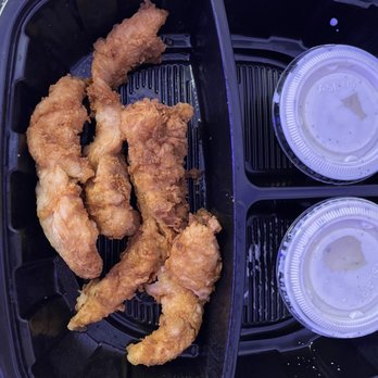 TONY C’S SPORTS BAR & GRILL with 255 real customer photos - Updated ...