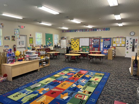 KIDDIE CAMPUS UNIVERSITY - Updated December 2025 - 12 Photos - 111 ...