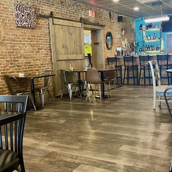 SUN DAWG CAFE - Updated February 2025 - 176 Photos & 147 Reviews - 37 N ...