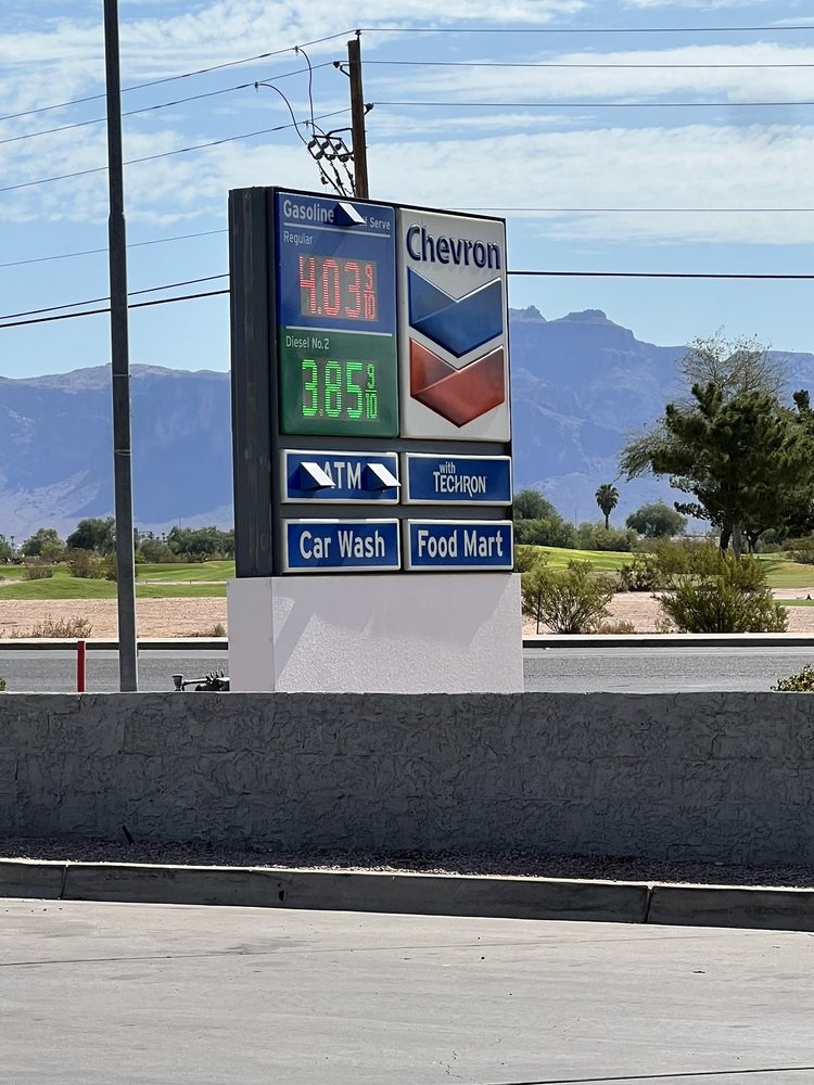 CHEVRON - Updated July 2025 - 13 Reviews - 3940 S Ironwood Dr, Apache ...