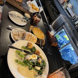 MARPLE PUBLIC HOUSE - Updated July 2025 - 75 Photos & 69 Reviews - 31 N ...