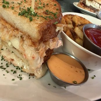 SLAPFISH - Updated January 2026 - 276 Photos & 151 Reviews - 11547 Yard ...