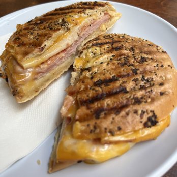 AXUM COFFEE - 438 Photos & 389 Reviews - 146 W Plant St, Winter Garden ...