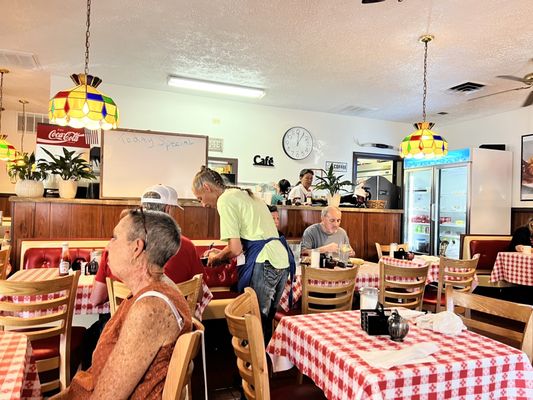 COURTHOUSE CAFE - Updated May 2026 - 122 Photos & 100 Reviews - 8955 ...