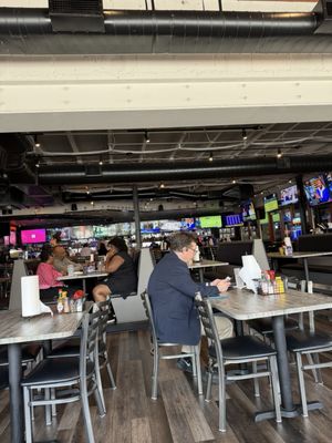 BENCH WARMERS SPORTS GRILL - Updated December 2025 - 103 Photos & 49 ...