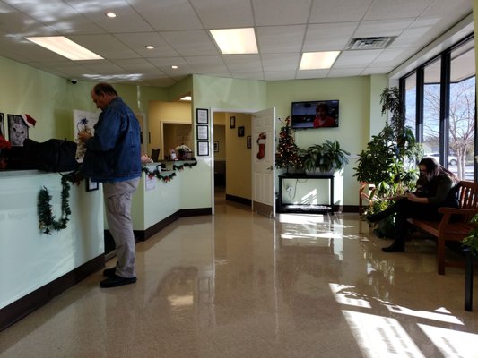 ANIMAL EMERGENCY HOSPITAL OF THE STRAND - 25 Photos & 24 Reviews - 2669 ...