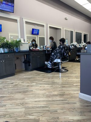 FRIENDS BARBERSHOP - Updated July 2025 - 32 Photos & 29 Reviews - 20070 ...