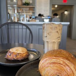 GODFREY’S BAKERY AND CAFE - Updated January 2025 - 564 Photos & 202 ...