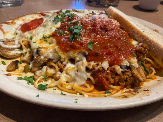 SALVATORIS AUTHENTIC ITALIAN EATERY - FORT WAYNE - Updated December ...