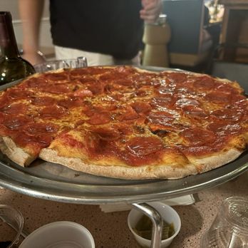 TACCONELLI’S PIZZERIA - Updated October 2025 - 248 Photos & 441 Reviews ...