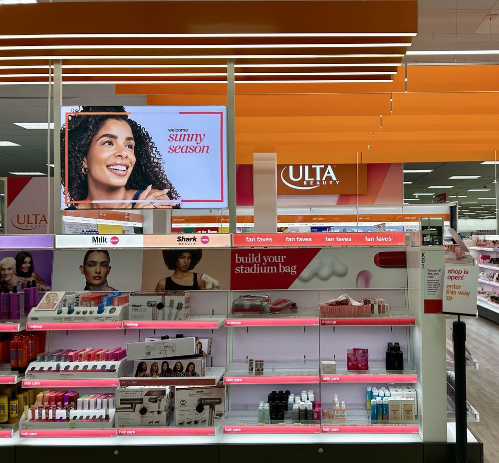 TARGET - Updated January 2026 - 52 Photos & 61 Reviews - 2001 South Rd ...